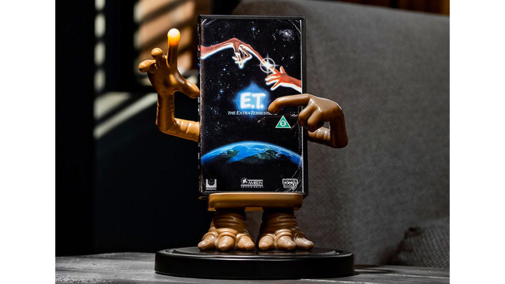 E.T. THE EXTRA TERRESTRIAL POWER IDOLZ - The Pop Insider