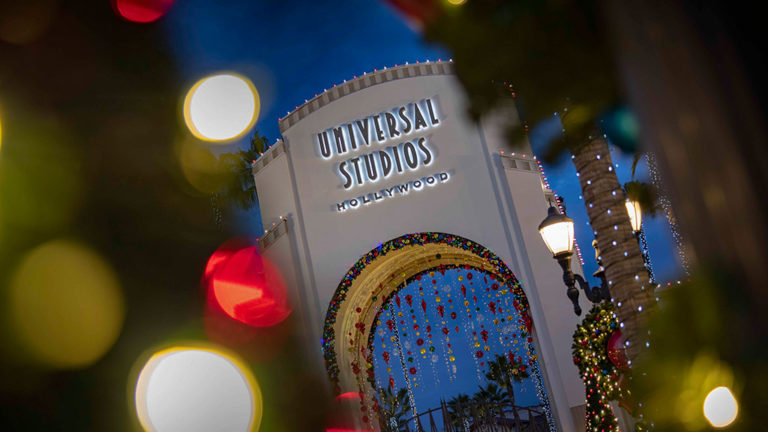 Universal Studios Hollywood Announces 2022 Holiday Festivities