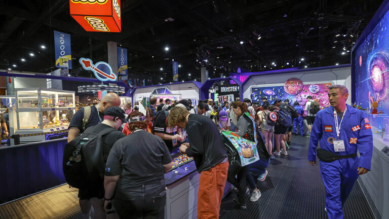 Adding This Crowd-Funded TOMY Star Trek Replica to Your Collection Is ...