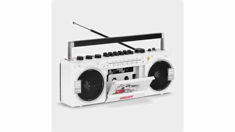 PEANUT SNOOPY BX-85 CASSETTE PLAYER BOOMBOX - The Pop Insider