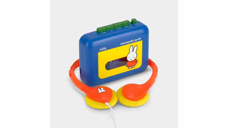 MIFFY RETROSPEKT CP-81 PORTABLE CASSETTE PLAYER - The Pop Insider