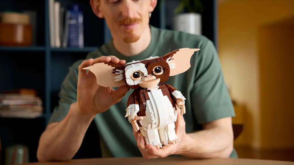 Brick Before Midnight: LEGO Debuts Gremlins’ Gizmo Set - The Pop Insider