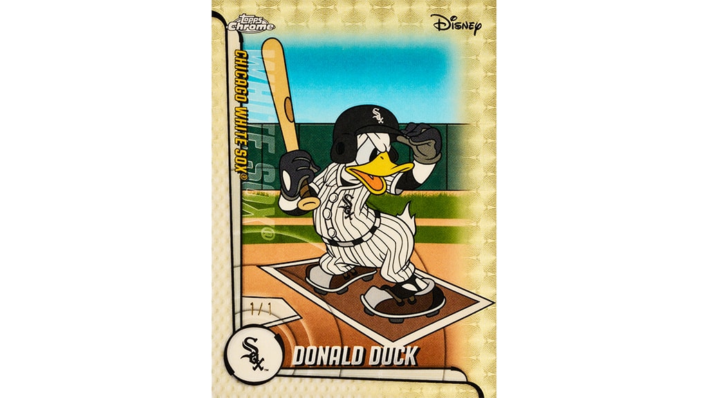 2025 TOPPS CHROME DISNEY TRADING CARD SET - The Pop Insider