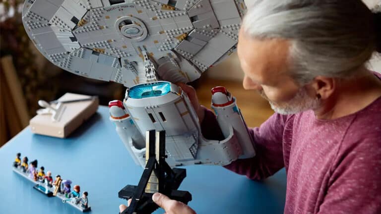Blast off for Building with This Star Trek U.S.S. Enterprise LEGO Set ...