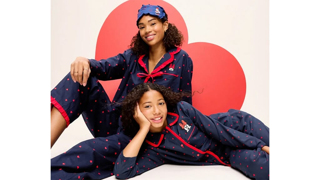 OLD NAVY X DISNEY VALENTINE'S DAY COLLECTION - The Pop Insider