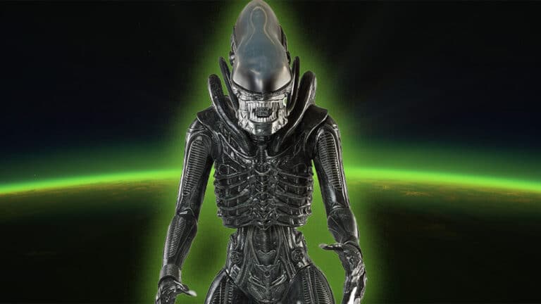 Be a Host Organism for This 'Alien' Xenomorph Animatronic - The Pop Insider