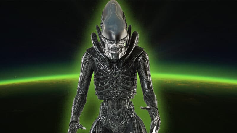 Be a Host Organism for This 'Alien' Xenomorph Animatronic - The Pop Insider